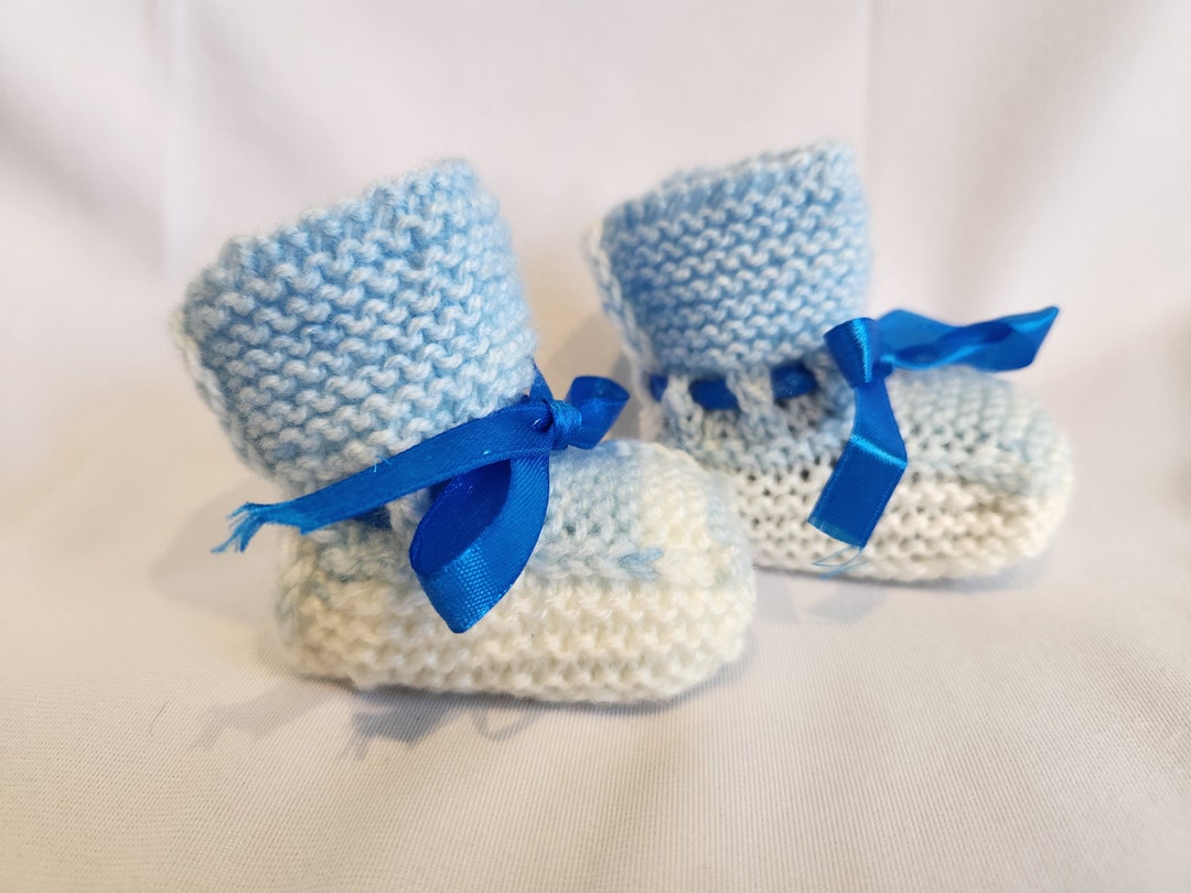 Hand Knit Baby Booties, Newborn Babies Booties, Unisex Booties ...