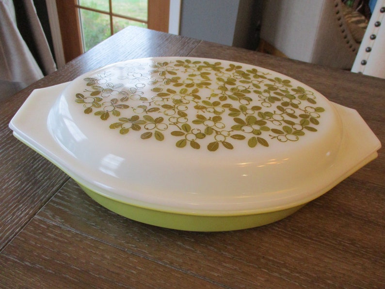 Pyrex VERDE Green DIVIDED Oval Dish With LID 1.5 Quart - Etsy