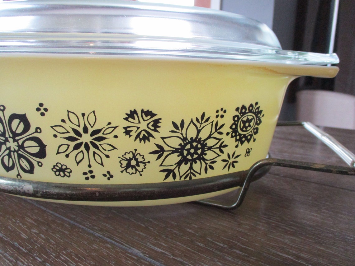 PRESSED FLOWERS PYREX Promotional Piece With Cradle and Lid - Etsy