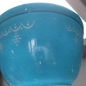 401 BLUE GARLAND PYREX Small Round Mixing Bowl - Etsy