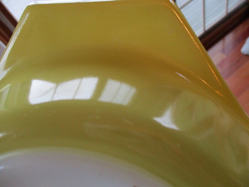 Pyrex VERDE Green DIVIDED Oval Dish With LID 1.5 Quart - Etsy