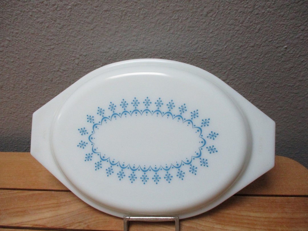 BLUE GARLAND PYREX Snowflake Lid Only - Etsy