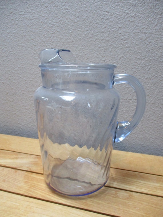 Kitchen & Dining Vintage Glass Pitcher Swirl Pattern with Ice Lip Drink ...