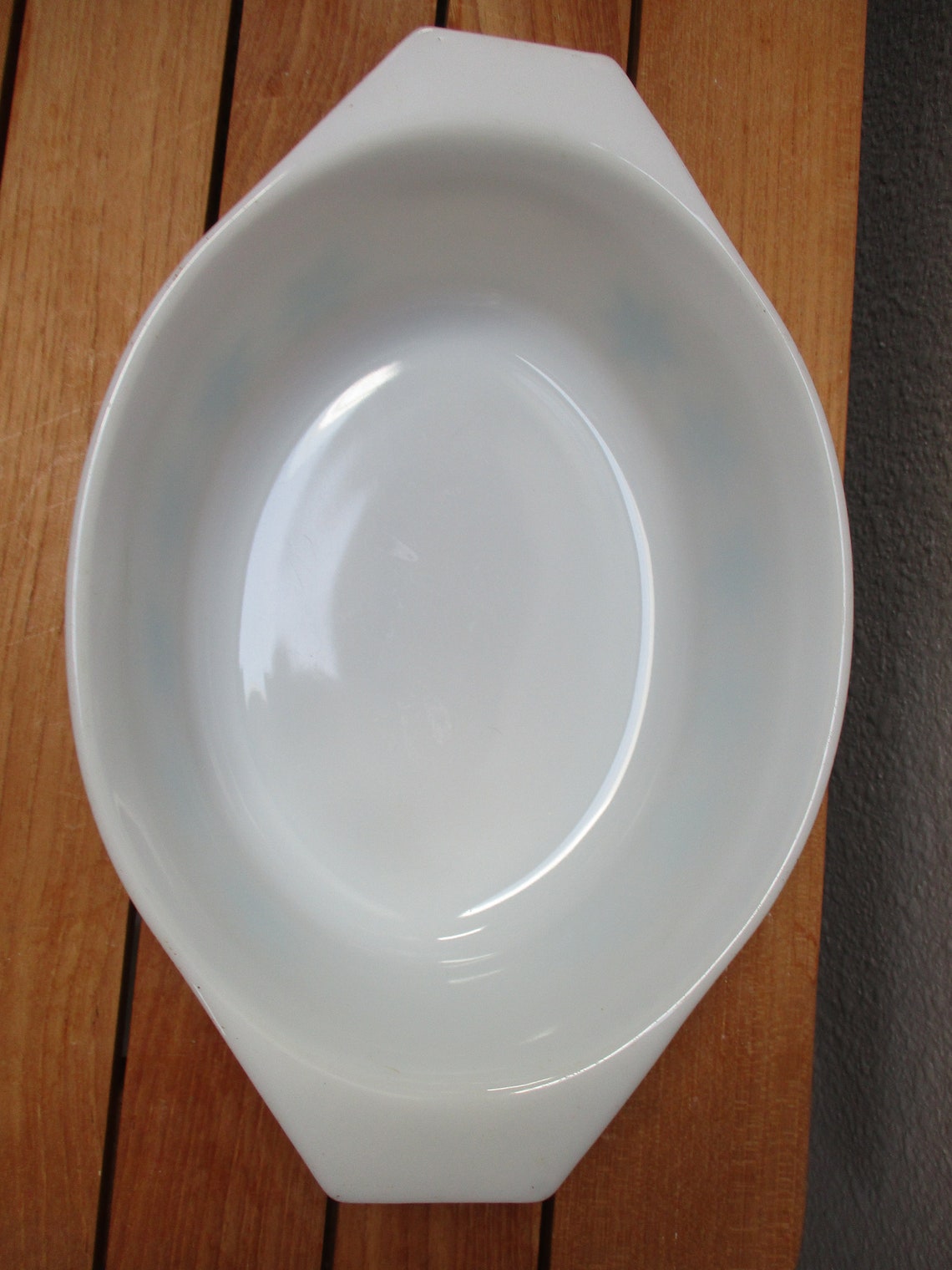 Vintage Pyrex 043 Oval Turquoise SNOWFLAKE on White Casserole | Etsy