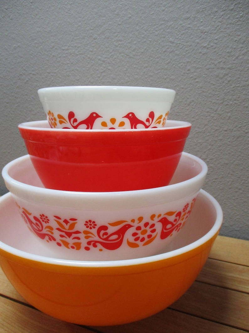 FRIENDSHIP BIRDS PYREX Set Glossy Round Mixing Bowls - Etsy