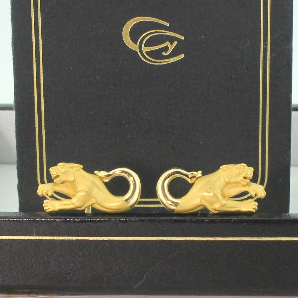 CARRERA Y CARRERA Panther Cufflinks, 18k Gold - Etsy