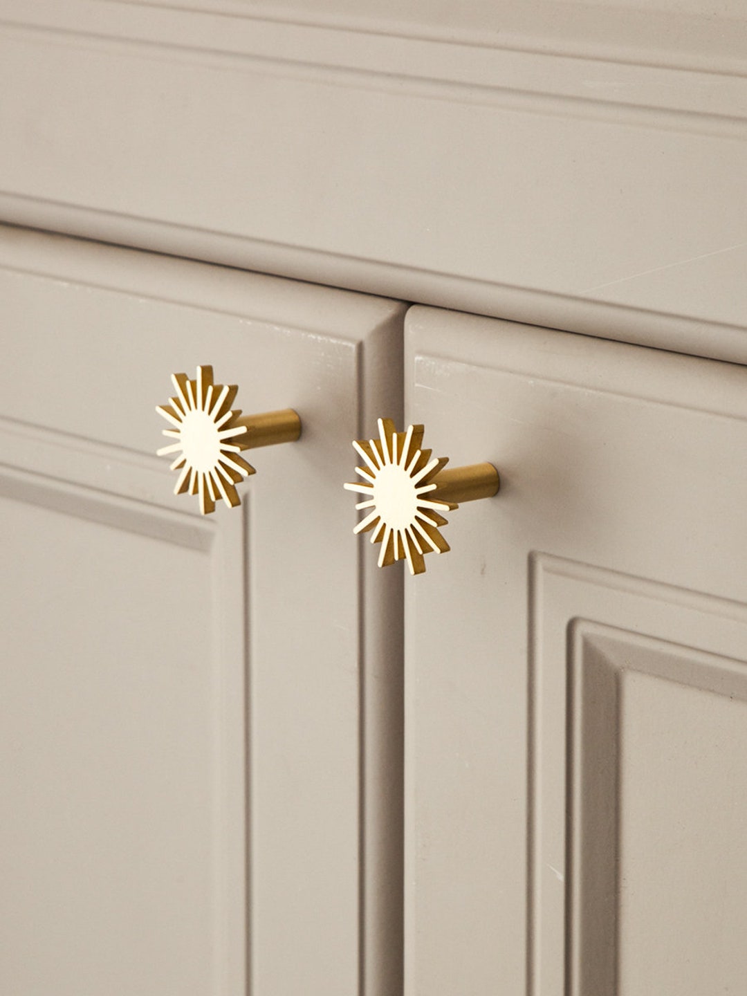Brass Sun Knob Furniture Drawer Gold Pull Single Hole Gold Handle ...