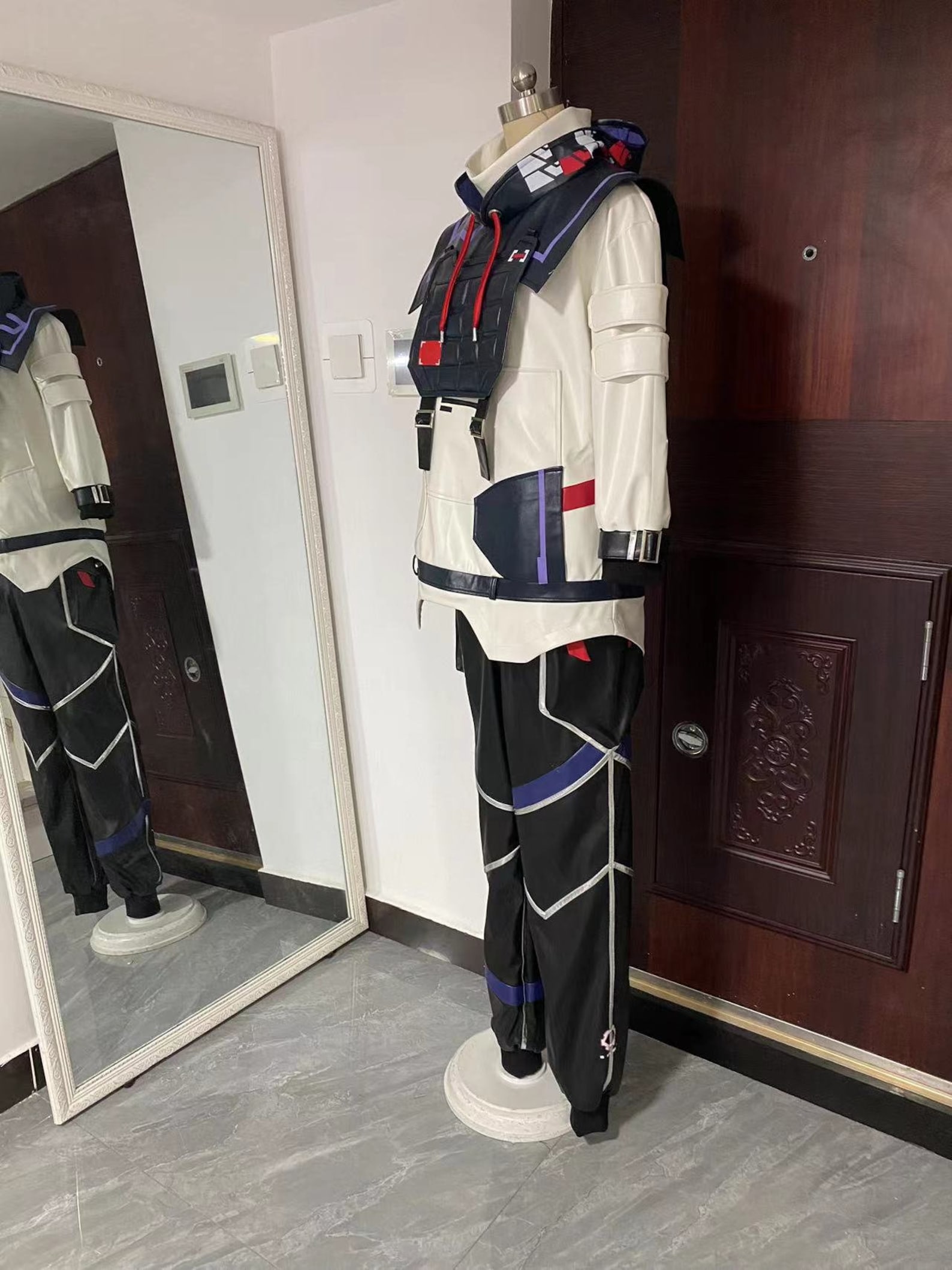 VALORANT Iso Cosplay Costume Custom-made - Etsy