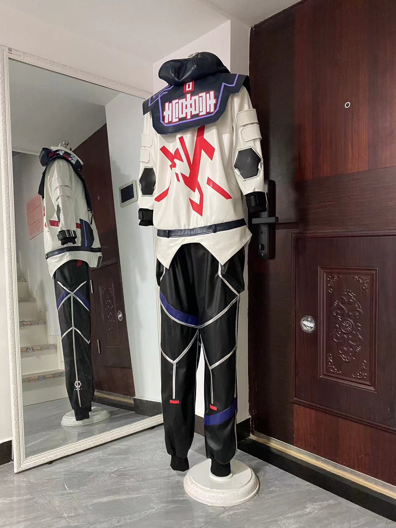 VALORANT Iso Cosplay Costume Custom-made - Etsy