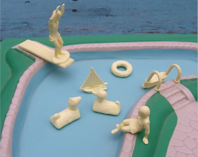MARX SWIMMING POOL With Figures and Accessories, 1960s, Plastic ...