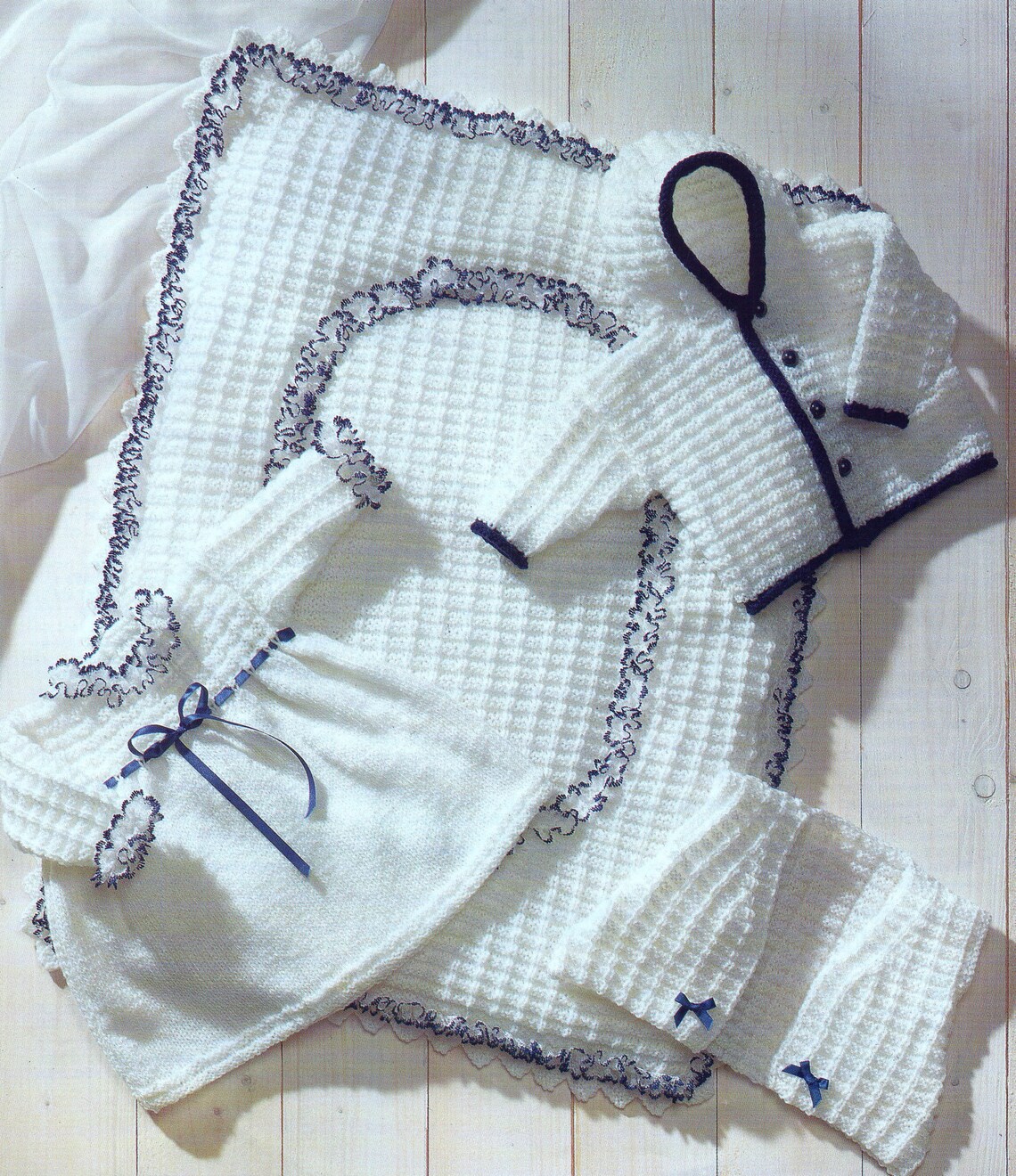 Premature Baby Knitting Pattern Pram Set and Pram Cover , 12-18" Double ...