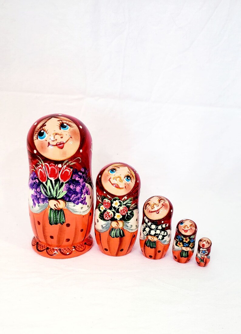 Unique Nesting Doll's 5 Pcs 5 Inches Tall - Etsy