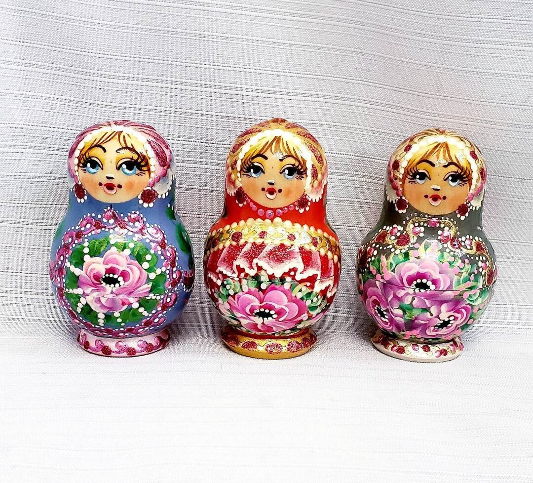 Nesting Dolls 5 Pcs 3.5 Inches Tall - Etsy