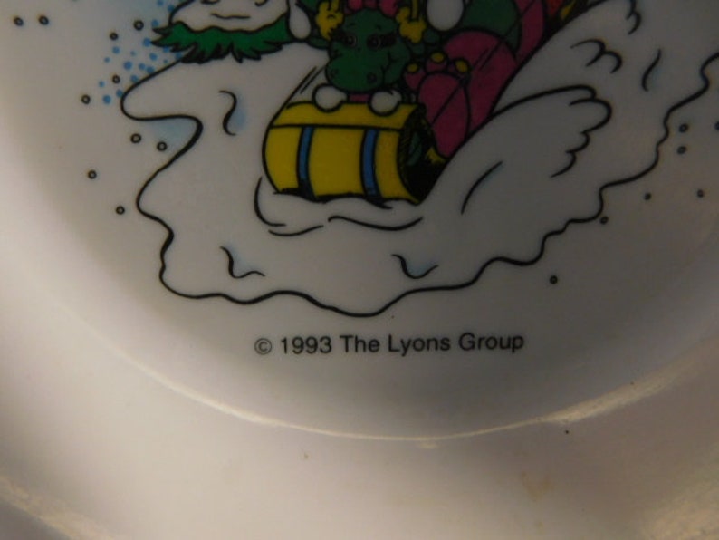 Christmas Themed Barney Melamine Bowl 1993 by the Lyons Group - Cereal ...