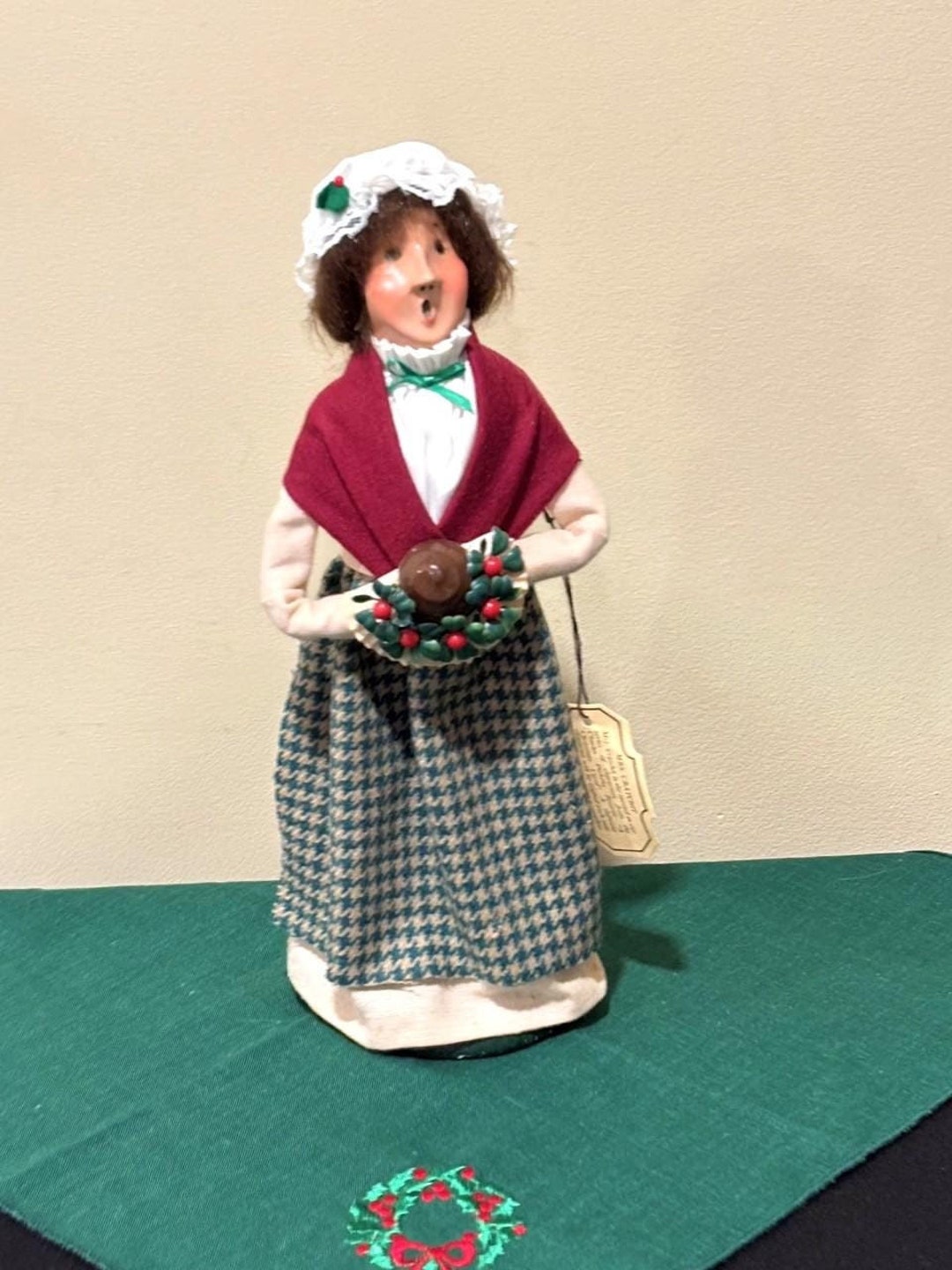 Byers' Choice Mrs. Cratchit From the A Christmas Carol Series, 1984 - Etsy