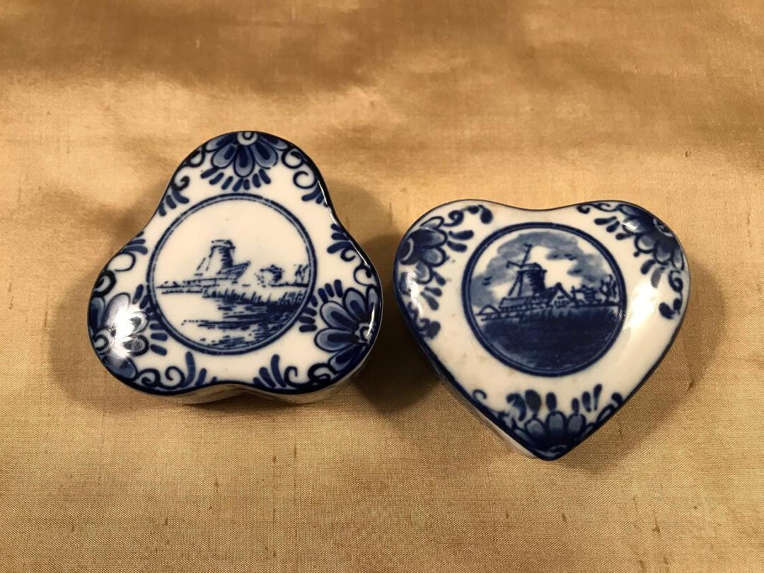 Blue Delft Hand Painted Ceramic Jewelry or Trinket Boxes, Set of 2 ...