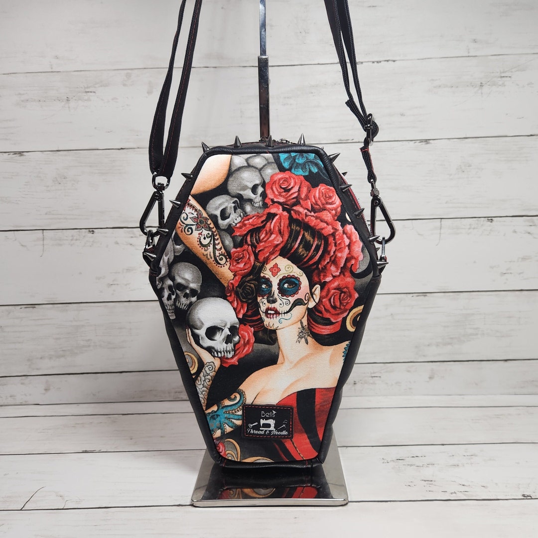 Las Elegantes Coffin Bag, Handmade Coffin Crossbody Bag, Pin-up Girl ...