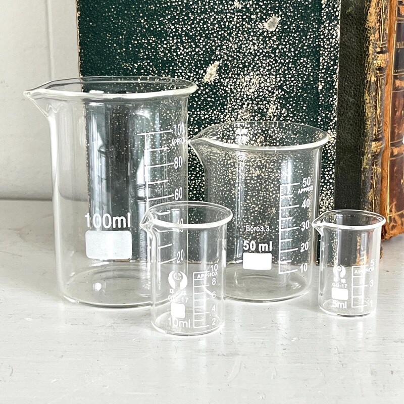 Beaker Vase - Etsy