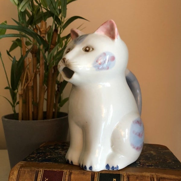 Cat Pitcher - Etsy