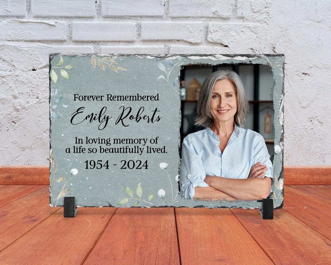 In Loving Memory: Personalized Memorial Plaque - Etsy