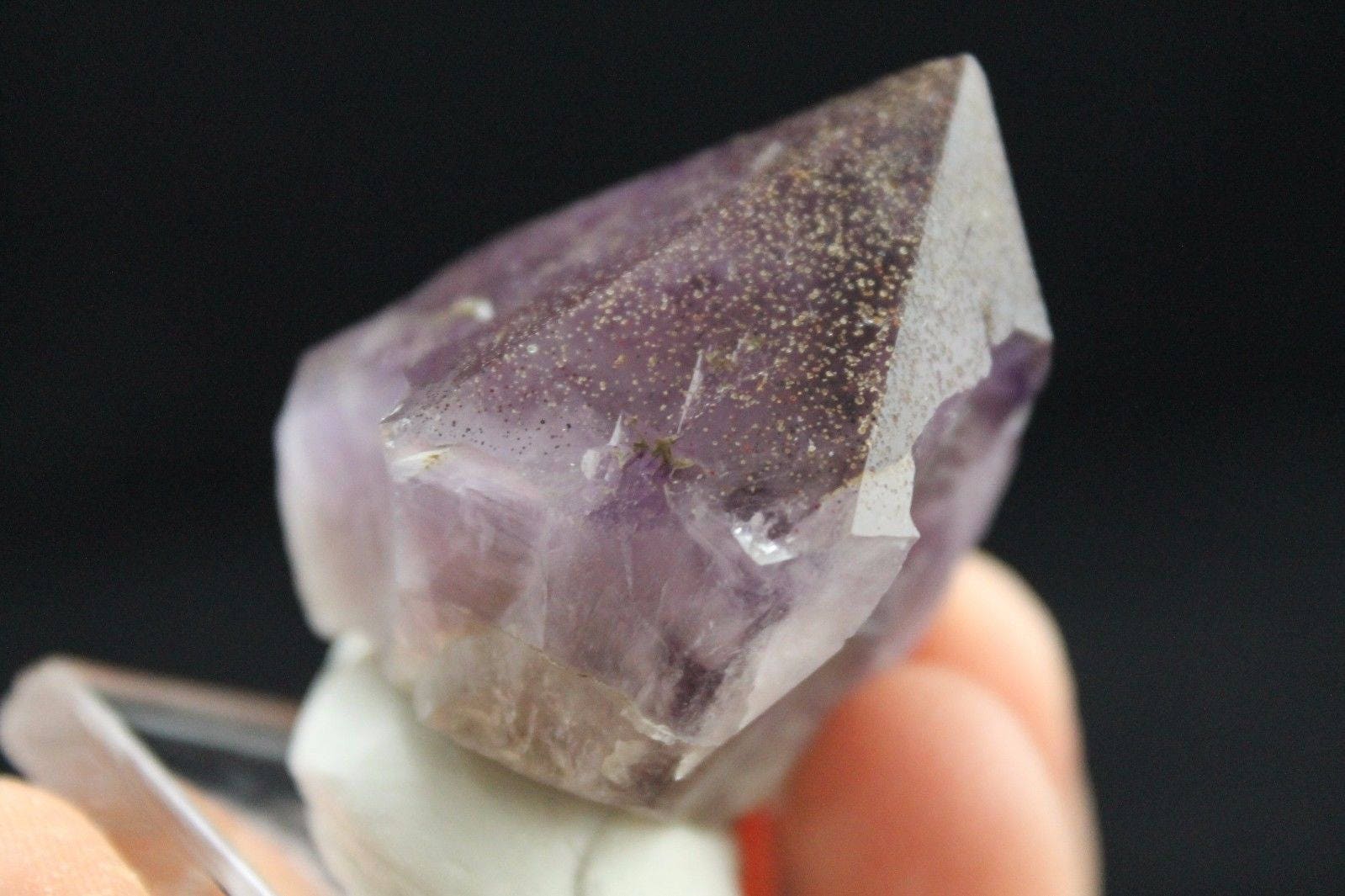 Sweet Purple Amethyst Quartz Crystal from Thunder Bay Ontario.- 53 ...