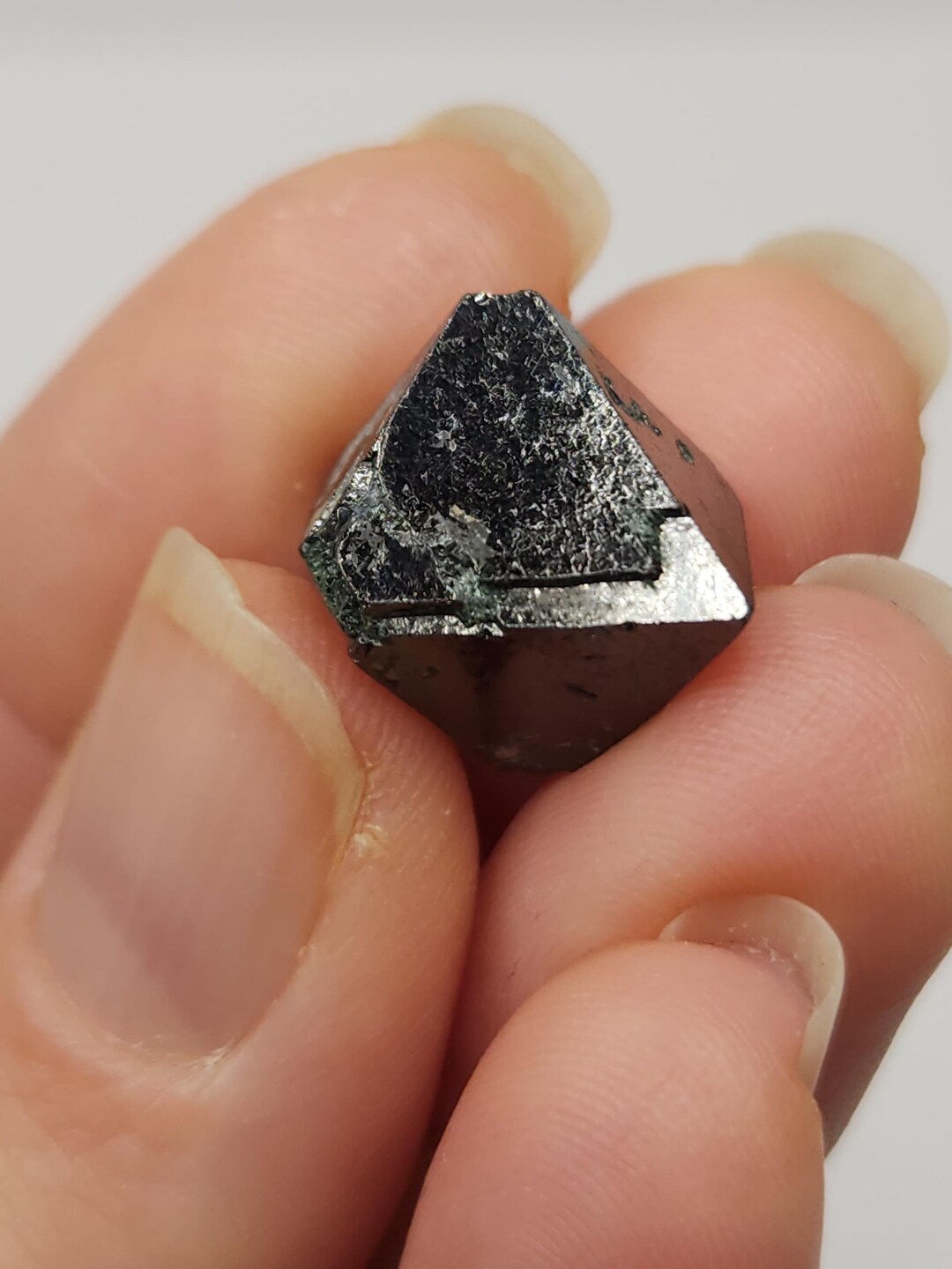 Natural Magnetite Crystal 5.4gram, Pakistan: Geometric Octohedron ...