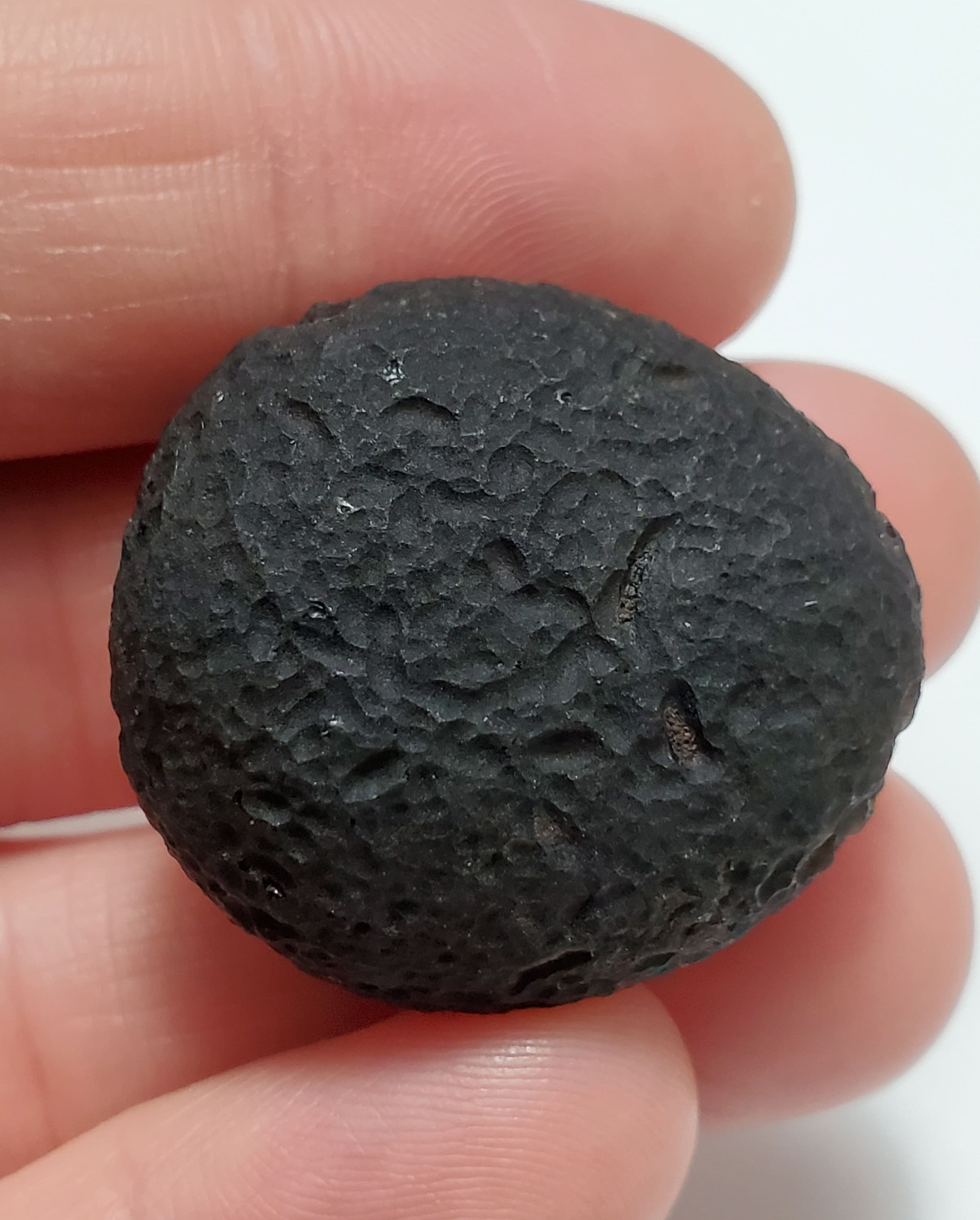 Rare 18 Grams or 90 Carat Saffordite Translucent Tektite- Cintamani ...