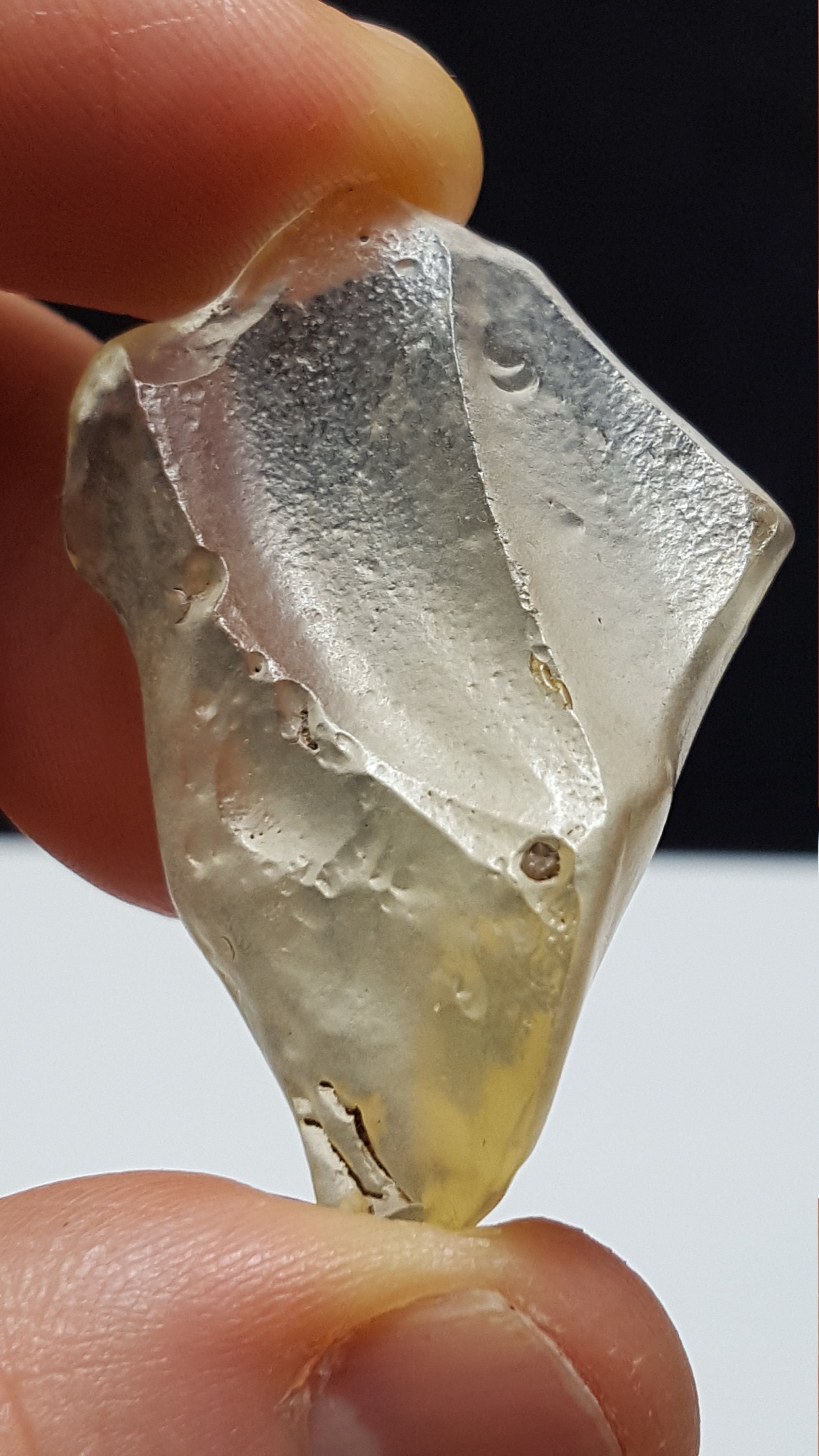 Libyan Desert Glass Impactite, Tektite 9.6 Grams or 48 Carat- Excellent ...