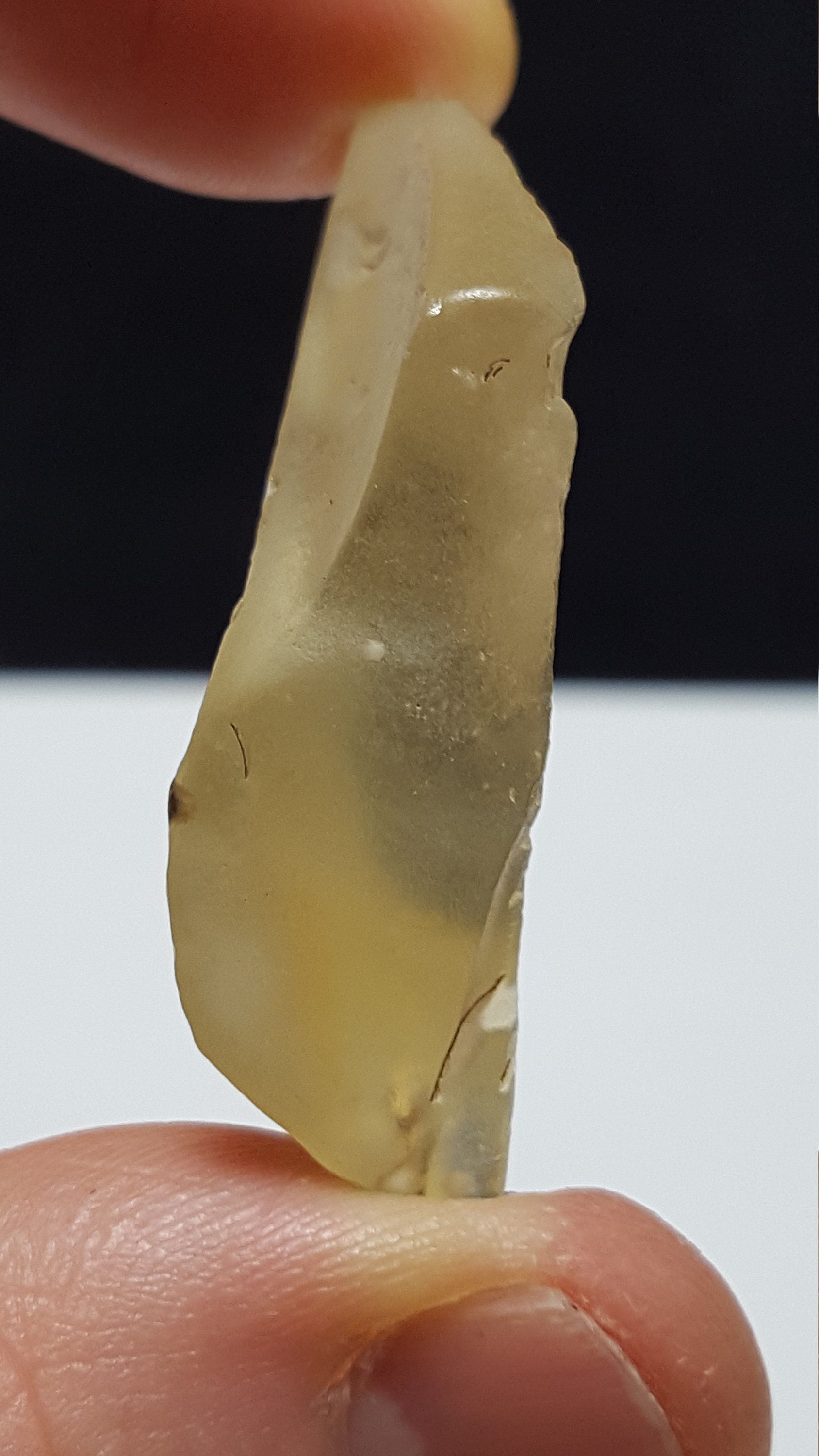 Libyan Desert Glass Impactite, Tektite 9.6 Grams or 48 Carat- Excellent ...