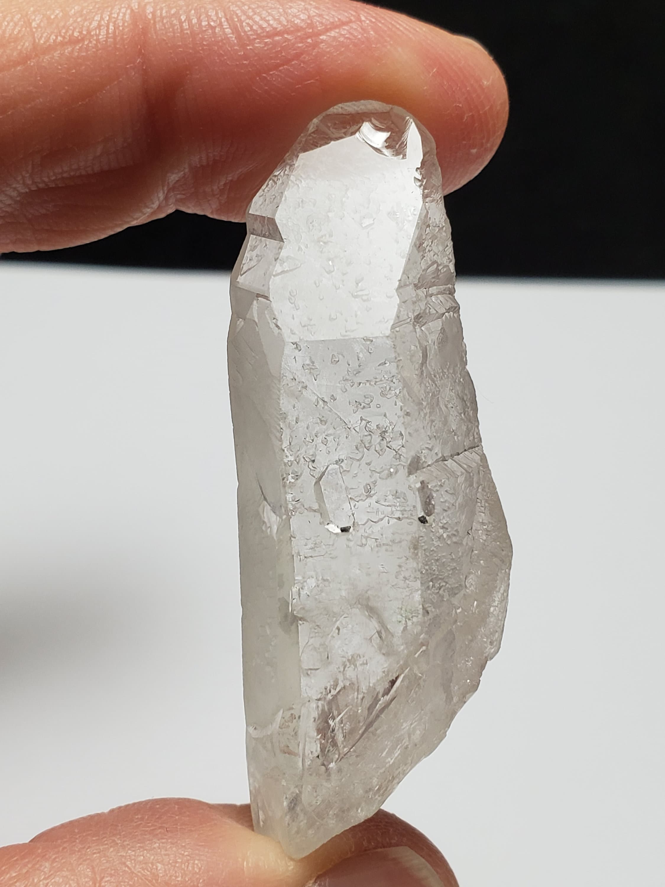 Starbrary Quartz, Tomás Gonzaga, Curvelo, Brazil- Unique Glyphs and ...