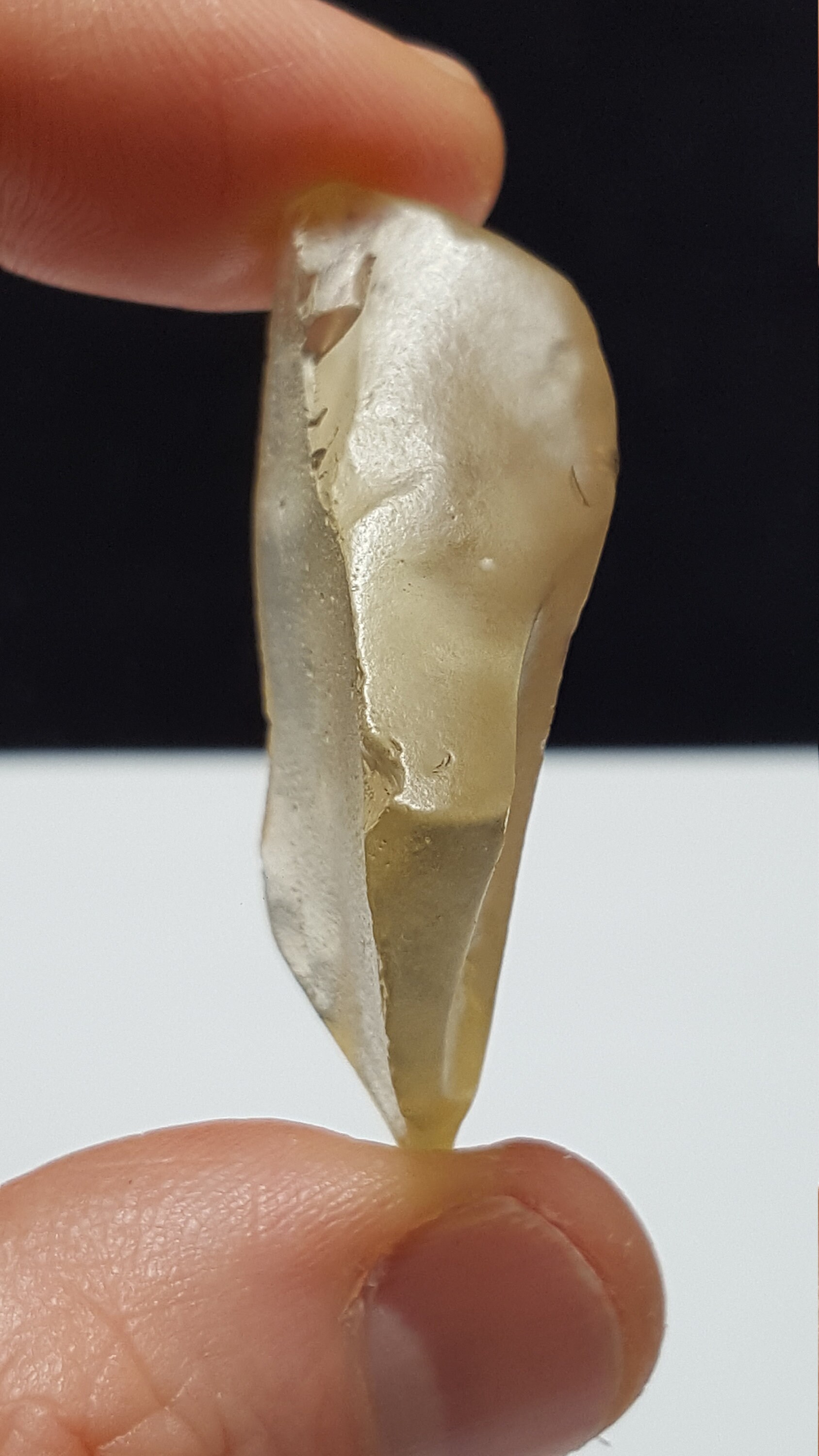 Libyan Desert Glass Impactite, Tektite 9.6 Grams or 48 Carat- Excellent ...