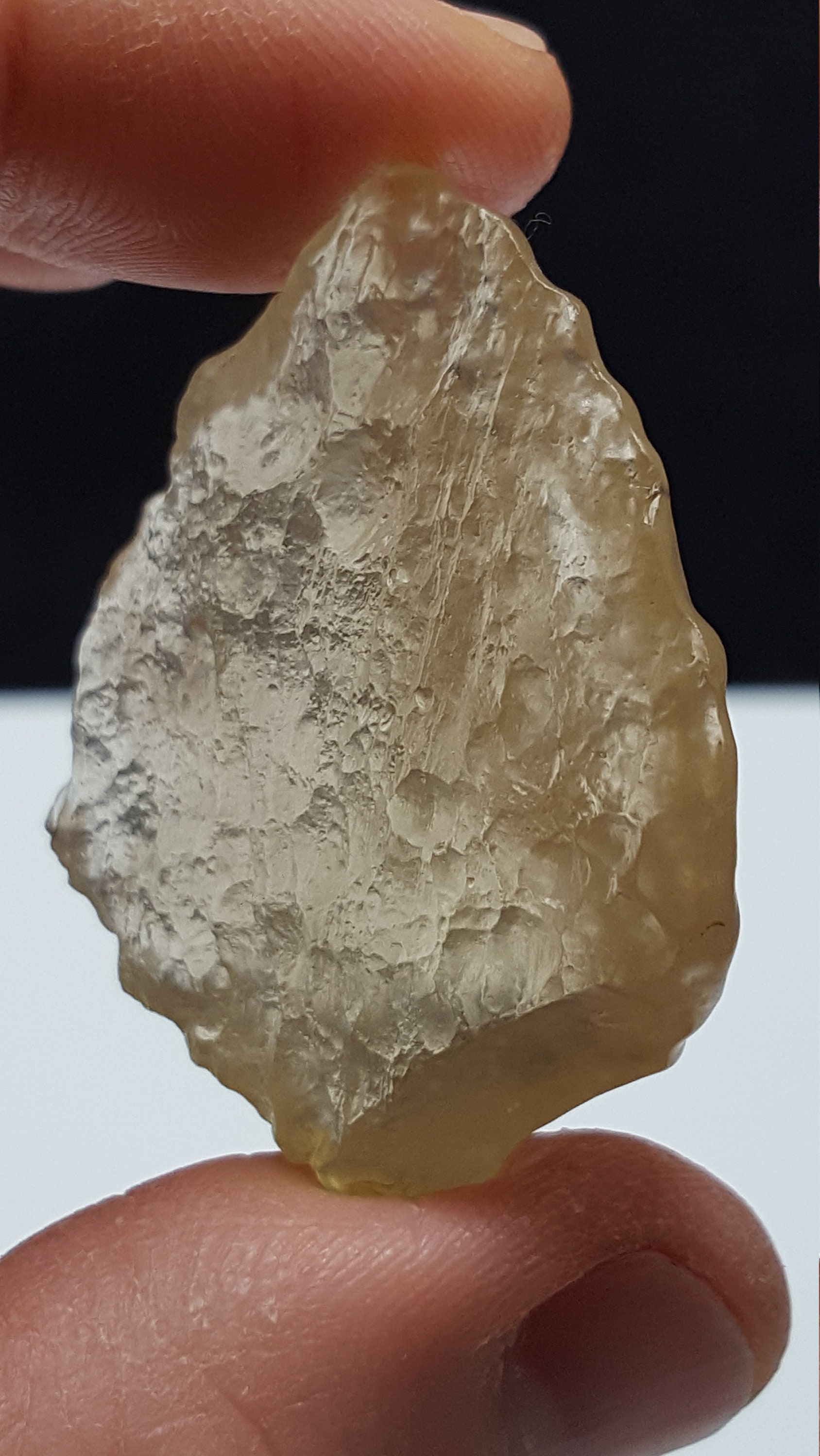 Libyan Desert Glass Tektite 14.3 Grams or 71.5 Carat- Excellent Clarity ...