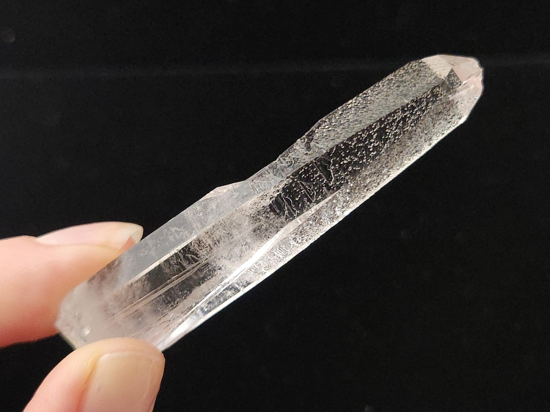 Starbrary Quartz: 2.75in or 7cm Long- Corinto, Brazil- Optical Record ...