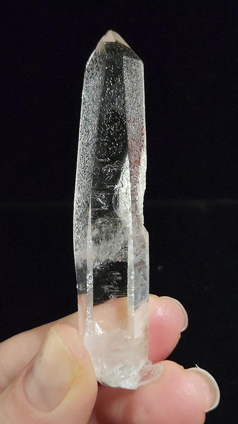 Starbrary Quartz: 2.75in or 7cm Long- Corinto, Brazil- Optical Record ...