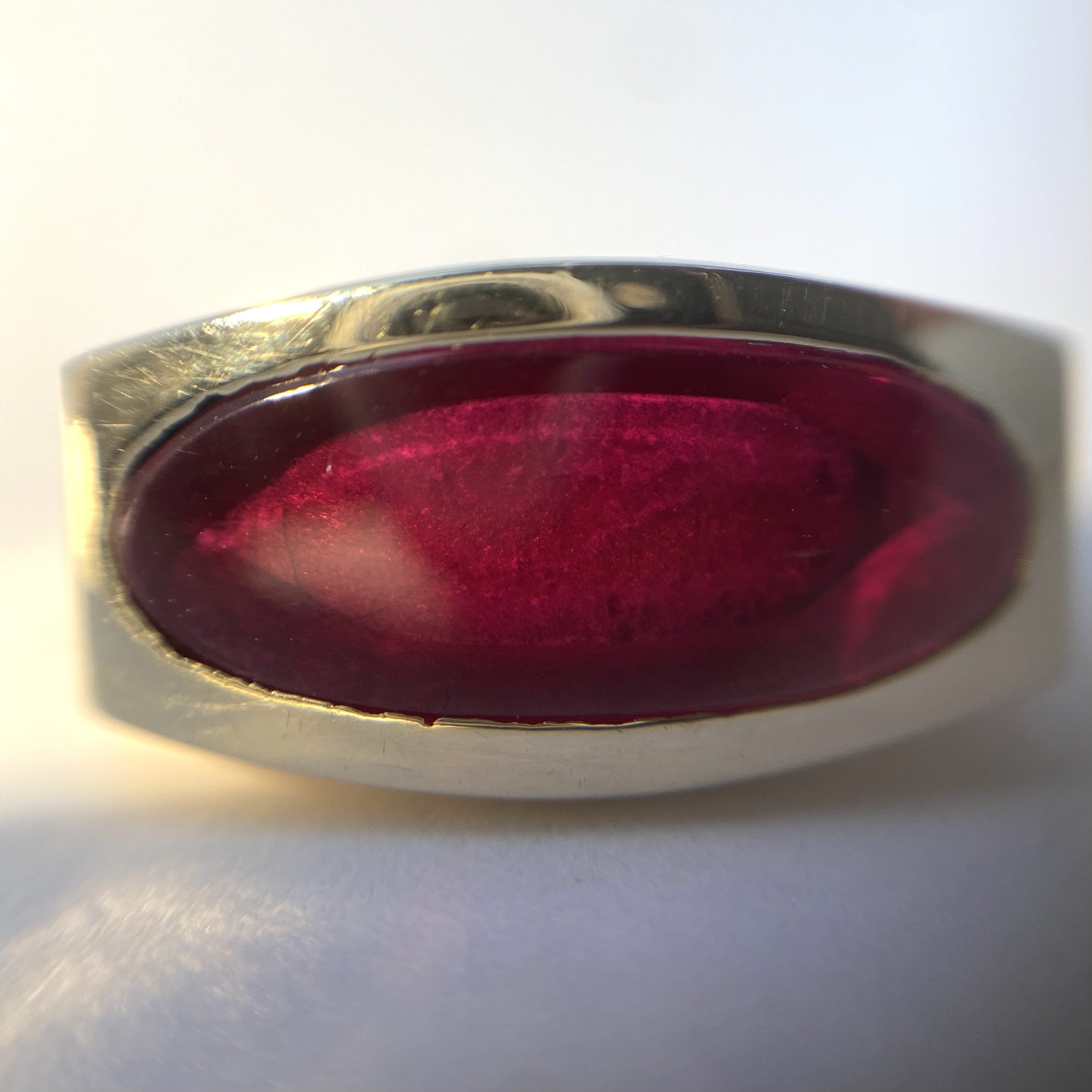 Vintage Designer Mid-century East to West Red Stone Ring in 10k Yellow ...