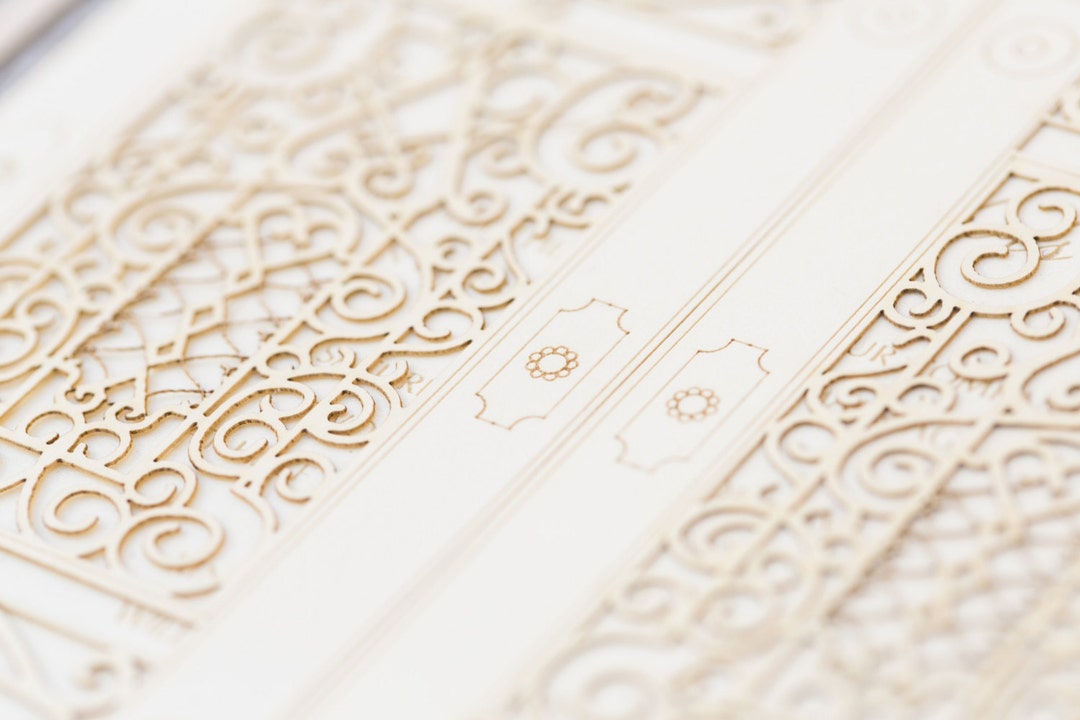 Romantic Gate Wedding Invitation Card, Unique Wedding Invitations ...