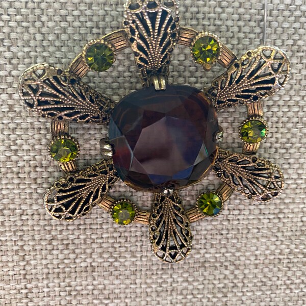 Capri Brooch - Etsy