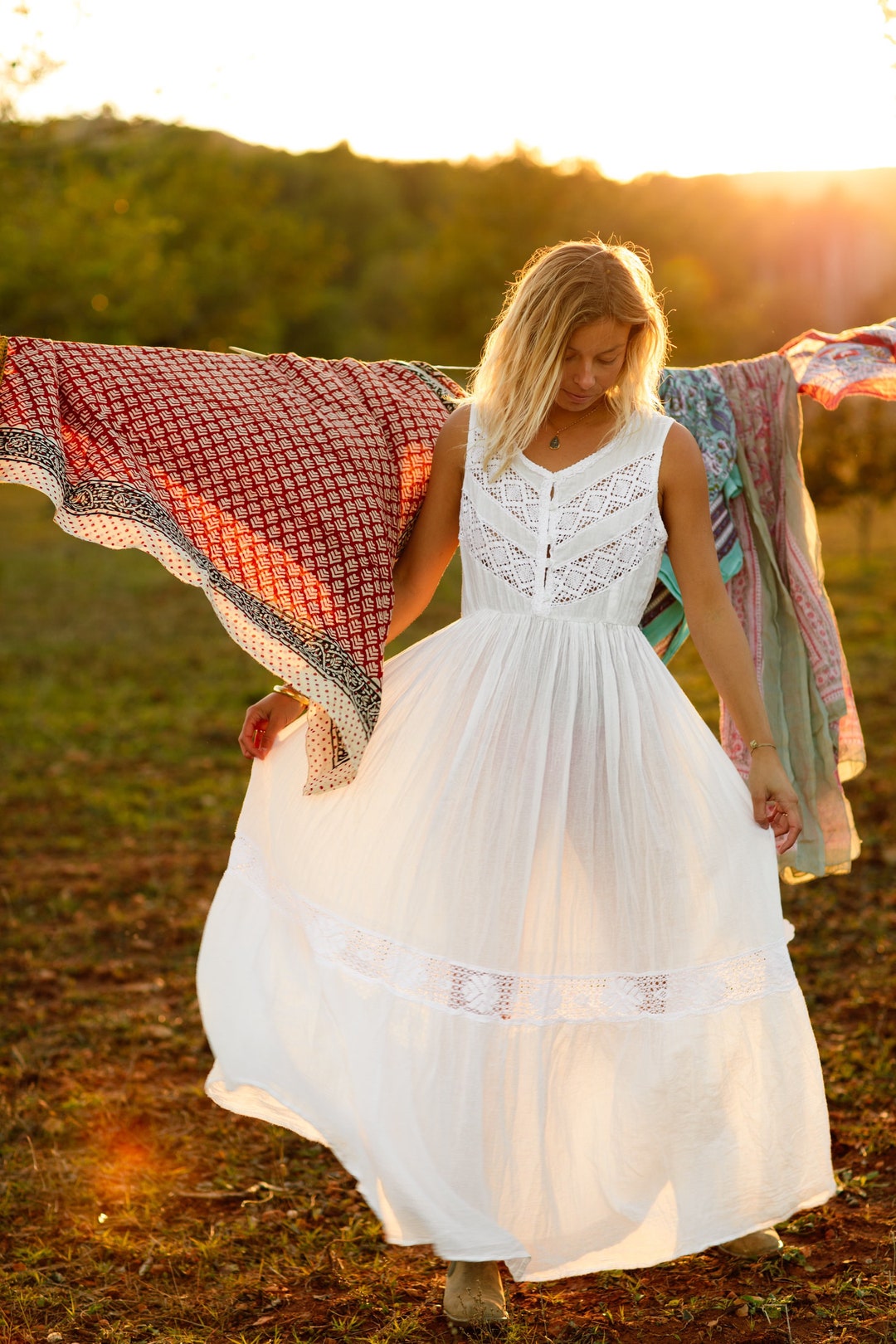 Robe blanche longue ibiza faite à la main, dentelle et coton naturel ...