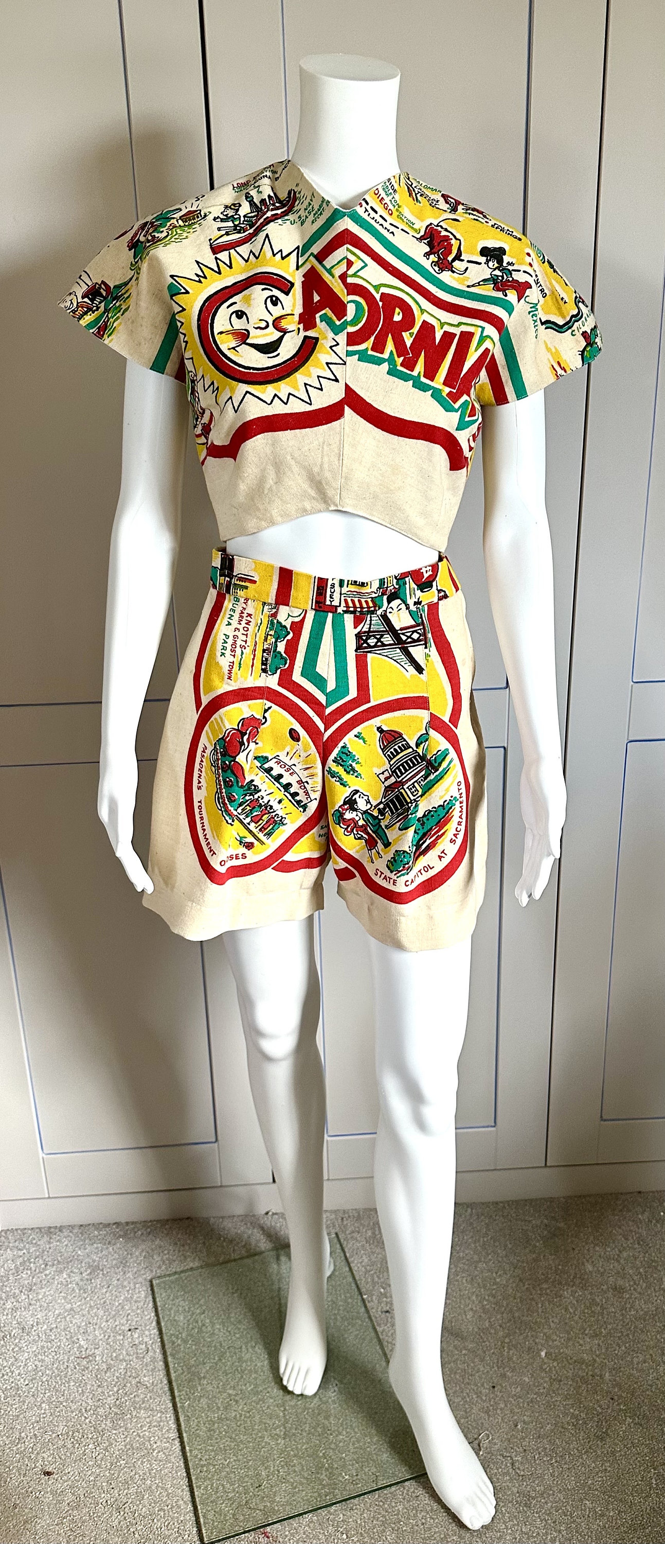 Dolly Does Vintage Made 1940s California Tablecloth Playsuit - Etsy