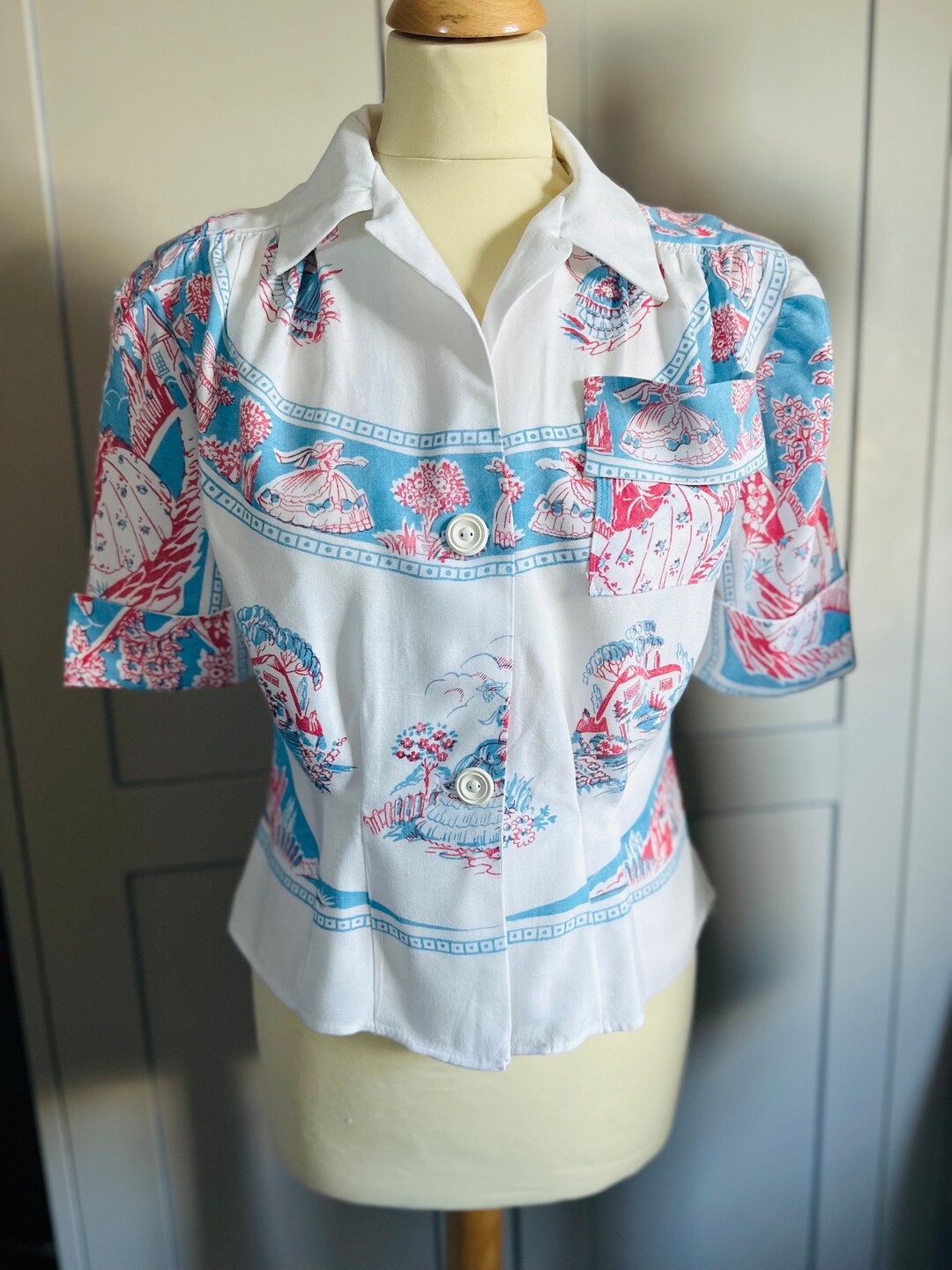 Dolly Does Vintage 1940s Tablecloth Blouse - Etsy