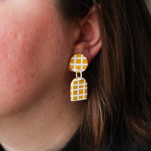 Windowpane Grid Polymer Earrings (assorted Colours) - Etsy