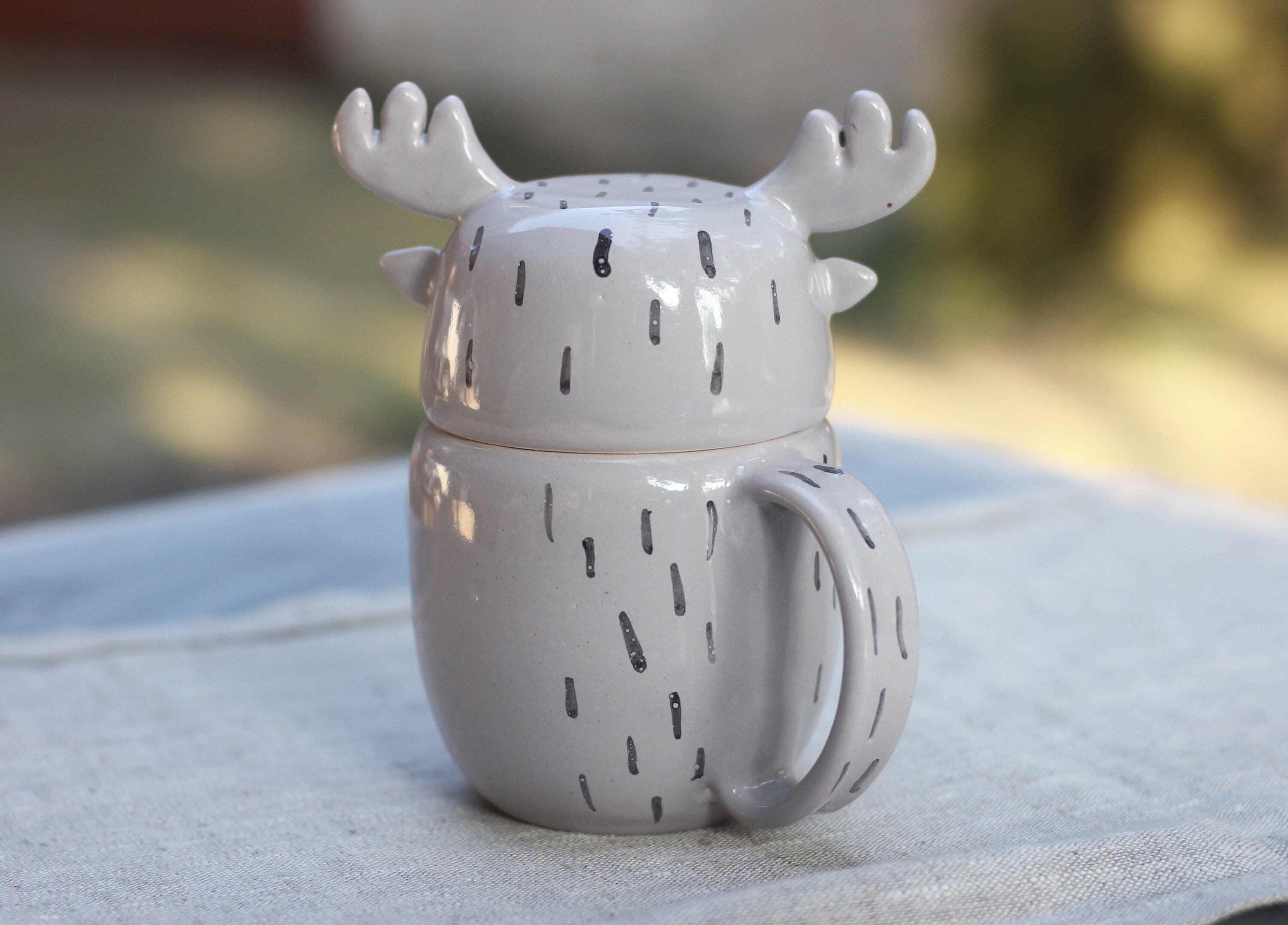 Elk Large Lidded Mug, Gray Moose Pottery Coffee Mug With Lid, Tea Cup ...