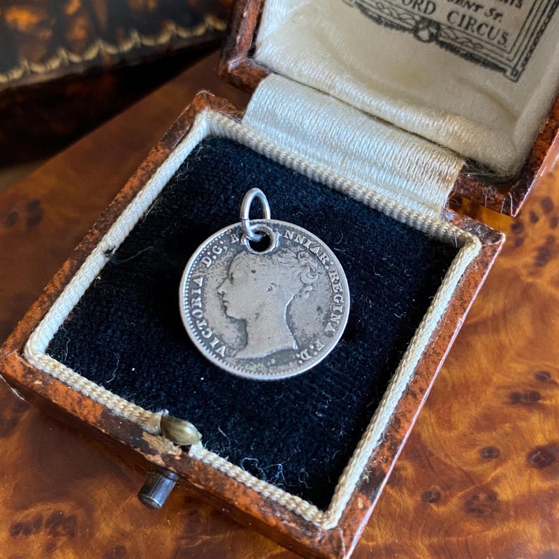 Victorian Love Token - Etsy