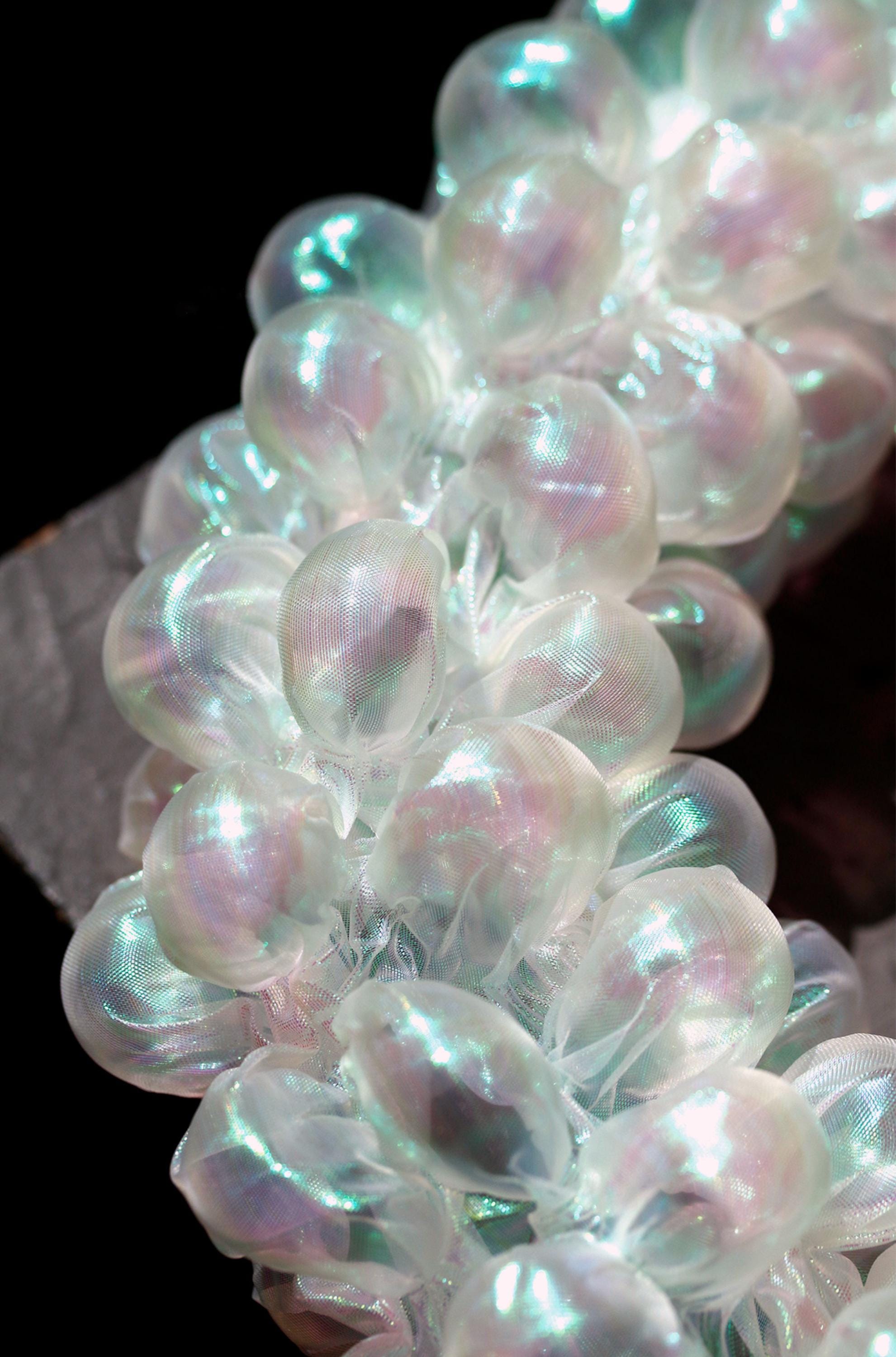 Four Colors 3D Bubble Mesh Fabric, Sheer Sculptural Puff Texture, Heat ...
