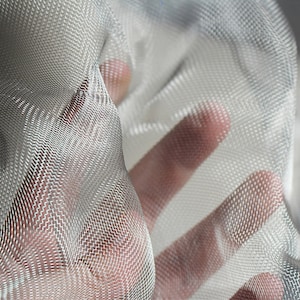 High-density Golden / Silver Plastic Wire Mesh Clothing Model Modeling ...