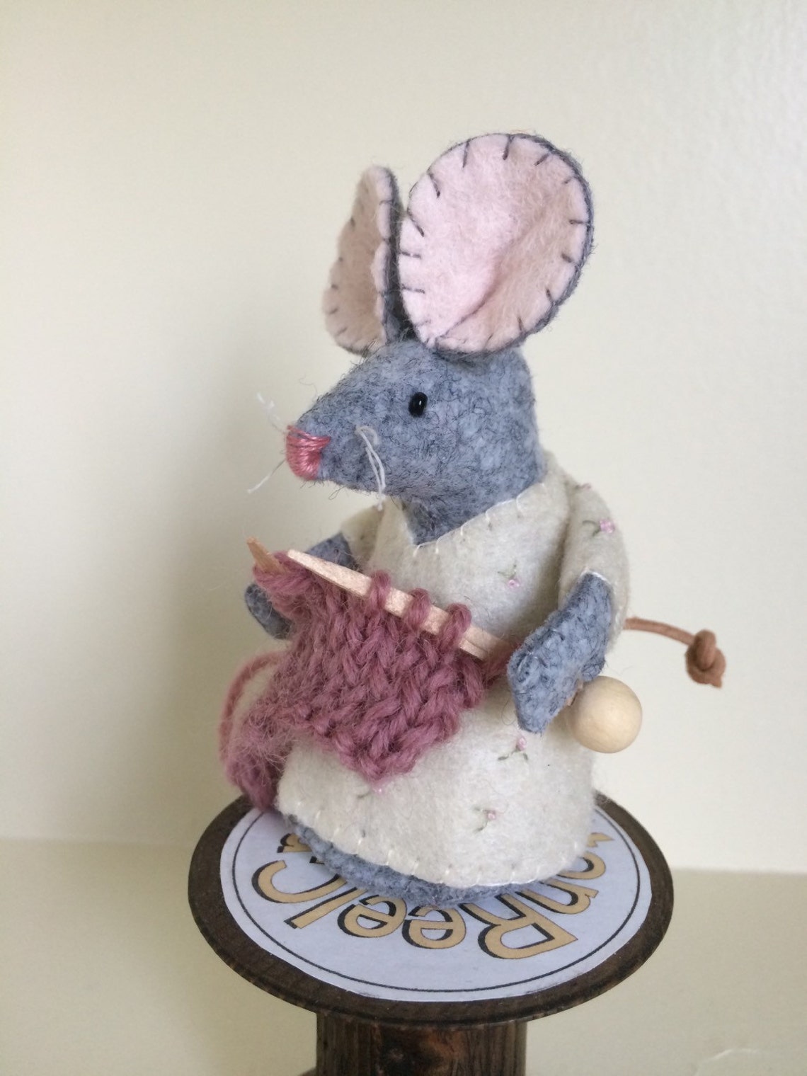 Knitting Mouse - Etsy