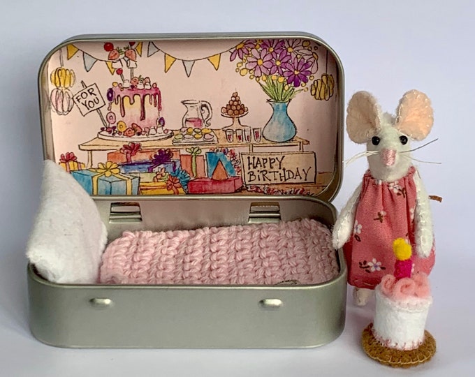 Birthday Mouse - Etsy