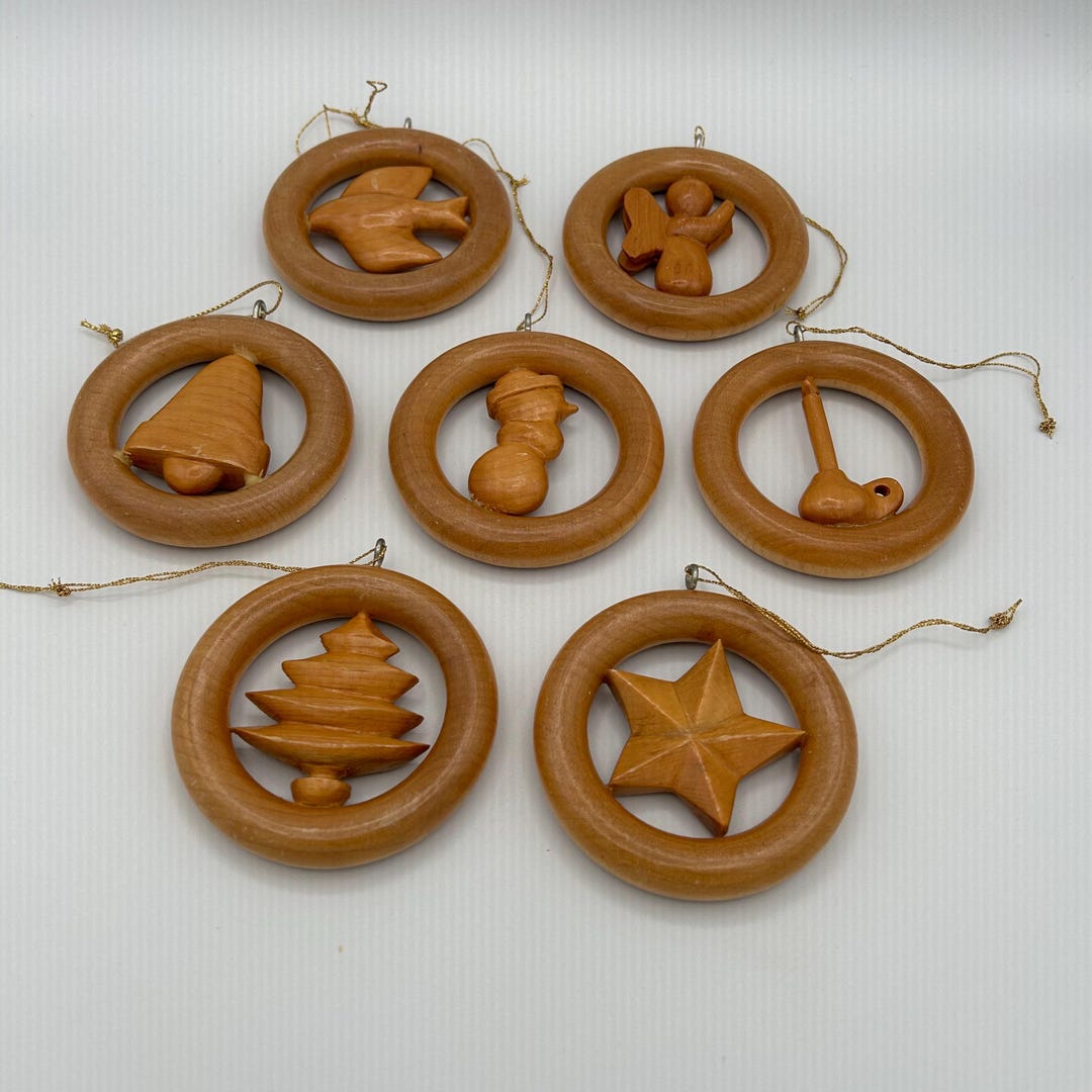 Round Wooden Christmas Ornaments. Rustic Scandinavian Christmas Decor ...