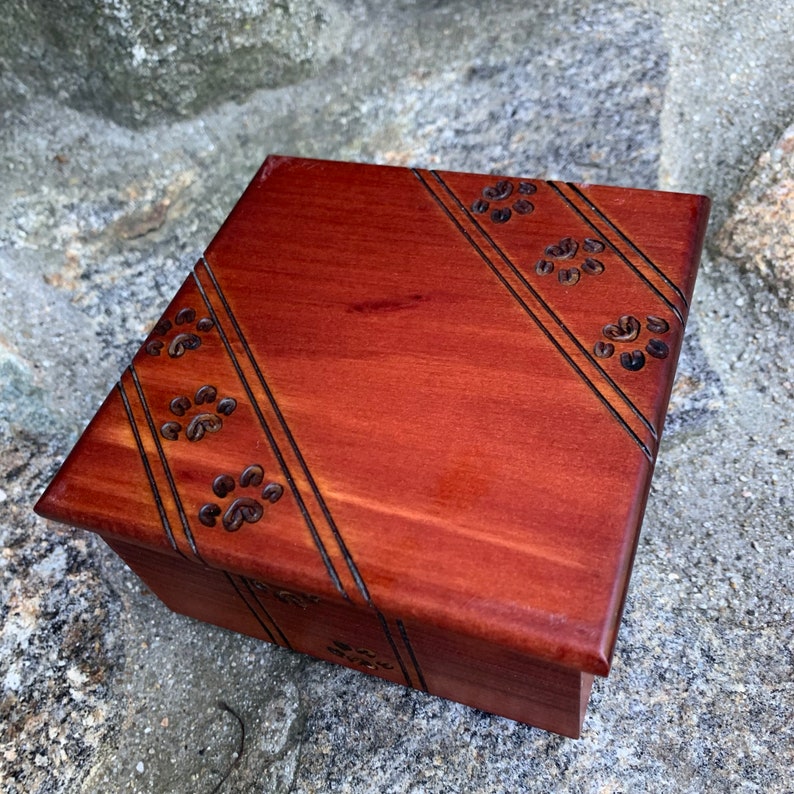 Square Wooden Box. Floral Etched Pattern. Hand Made in Poland. - Etsy