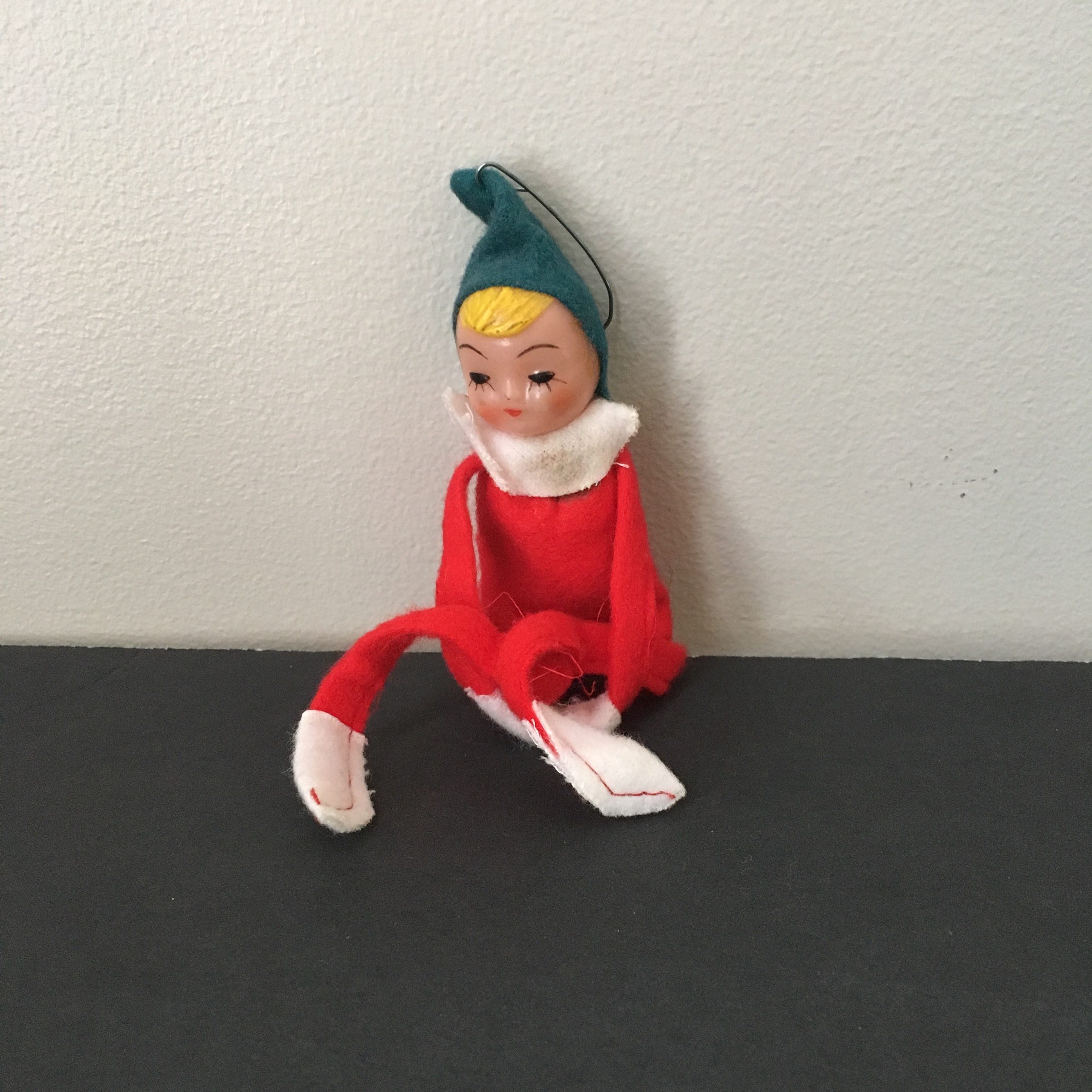 Vintage Knee Hugger Elf. Christmas Elf. - Etsy
